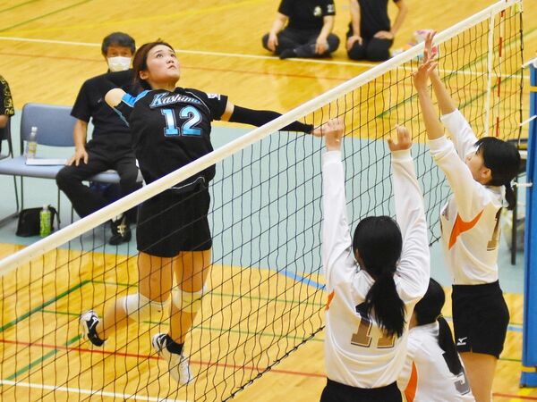 ＜県民スポーツ大会＞男子嬉野、女子は鹿島優勝 バレーボールの部 | SAGA SSP