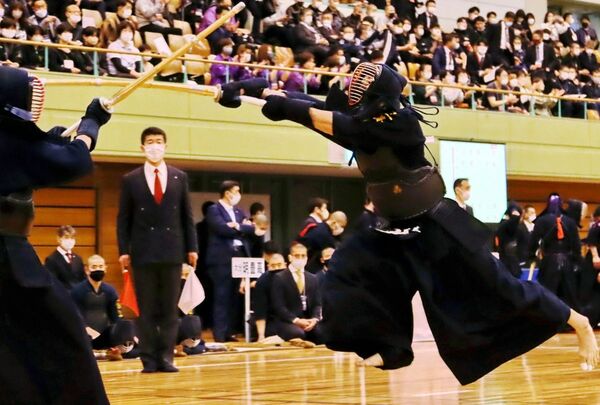 ＜全国高校選抜＞剣道・三養基、悔しさにじむ3位も「満足していない」 | SAGA SSP