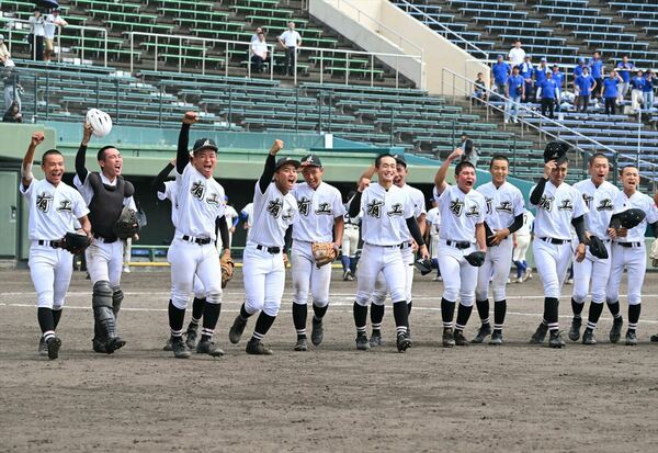 ＜九州高校野球佐賀大会＞有田工が優勝、124季ぶり2度目の頂点 有田工6－4唐津商 | SAGA SSP